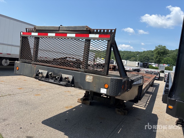 1996 Landoll 660 43 ft T/A Sliding Axle Trailer | Ritchie Bros. Auctioneers