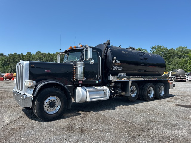 2011 Morocco Welding LLC V110 on 2012 Peterbilt 389 8x4 Vacuum Tanker ...