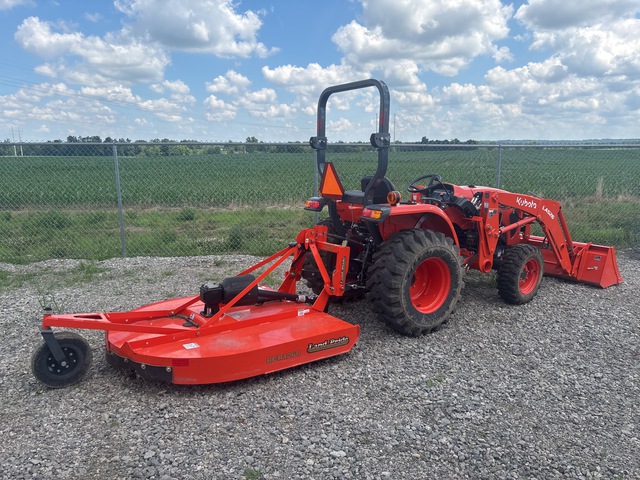 Kubota L3302HST 4WD Utility Tractor in SEAMAN, Ohio, United States ...