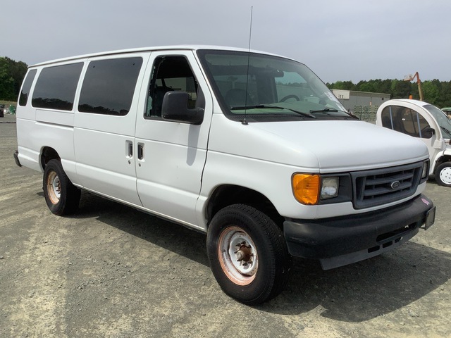 Government Vans: Passenger, Step Vans & Cargo | GovPlanet