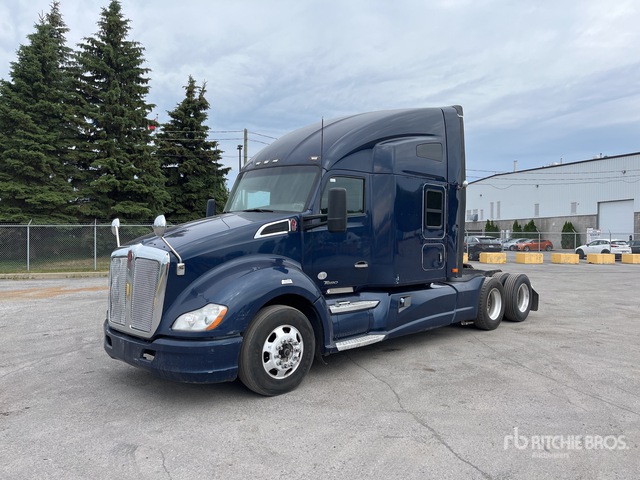 2015 Kenworth T680 6x4 Sleeper Prime Mover | Ritchie Bros. Auctioneers