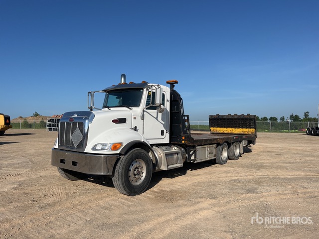 2019 Peterbilt 348 6x4 Camión Caja Abierta | Ritchie Bros. Auctioneers