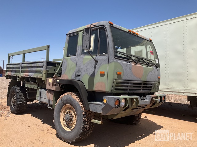 Surplus 2002 Stewart & Stevenson M1078A1 LMTV 4x4 Cargo Truck in Red ...