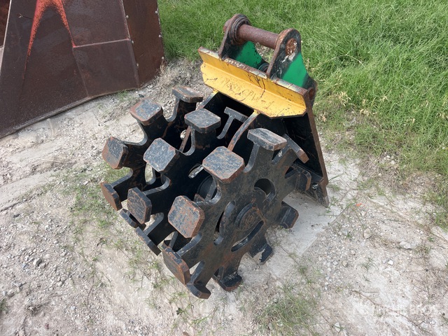 Bobcat 24 in Excavator Compaction Wheel | Ritchie Bros. Auctioneers