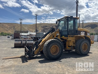 2006 Cat 930G Wheel Loader in Yakima, Washington, United States ...