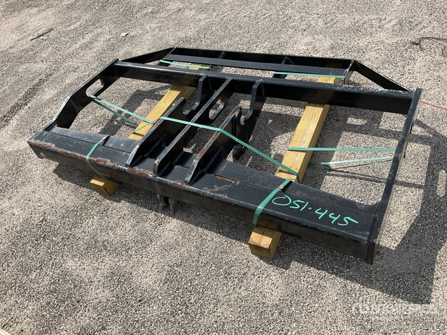 74 in Telehandler Carriage | Ritchie Bros. Auctioneers