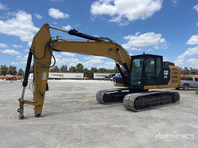 2012 Cat 320E L Tracked Excavator | Ritchie Bros. Auctioneers