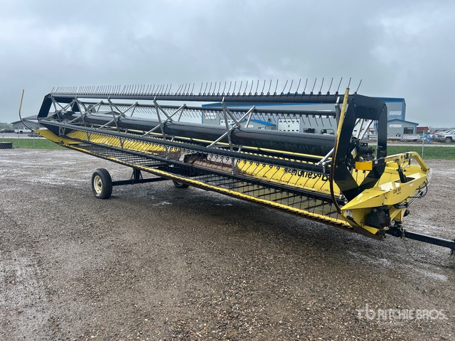 1998 Honey Bee SP30 30 ft Draper Combine Header | Ritchie Bros. Auctioneers