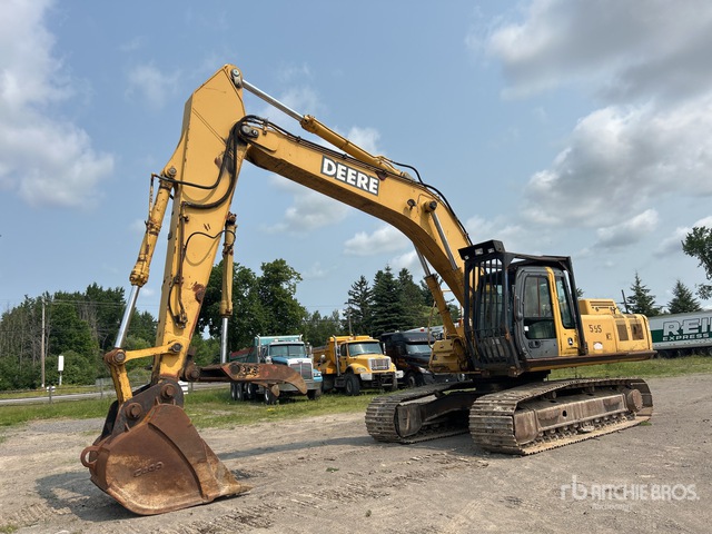 2005 John Deere 330C LC Tracked Excavator | Ritchie Bros. Auctioneers