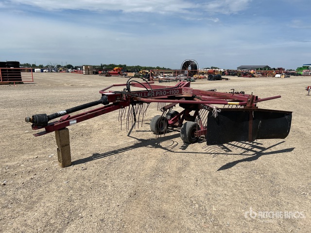 Miller Pro 1100 1 Rotor Hay Rake | Ritchie Bros. Auctioneers