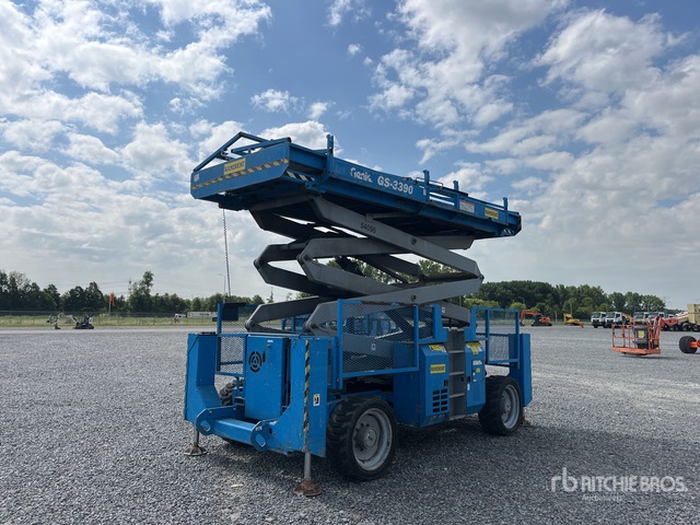 2007 Genie GS-3390 4x4 Diesel Plateforme élévatrice à ciseaux | Ritchie ...