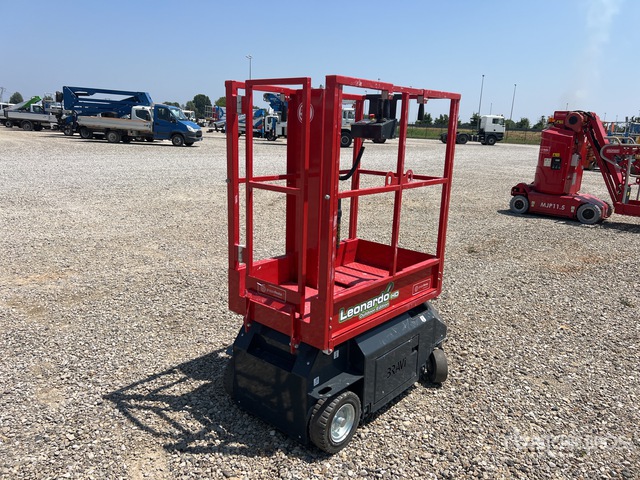 2023 Braviisol LUI HD WD Vertical Mast Lift | Ritchie Bros. Auctioneers