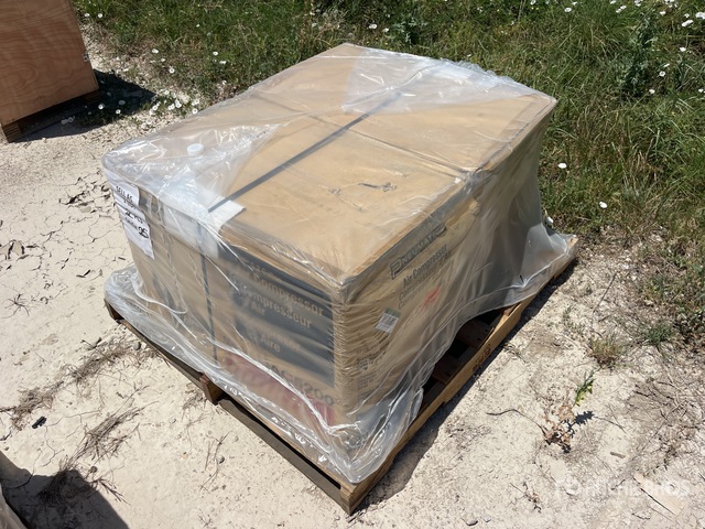 Quantity of (2) Makita MAC5200 Electric 5 gal Air Compressor | Ritchie ...