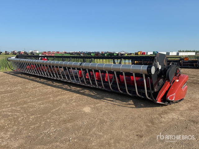 2010 Case IH 2020 35 ft Flex Combine Header | Ritchie Bros. Auctioneers