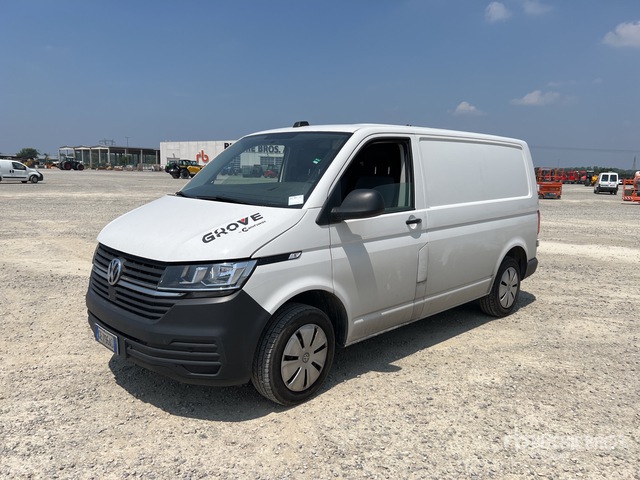 2021 Volkswagen Transporter Panel Short Wheelbase 2.0 TDI BlueMotion ...