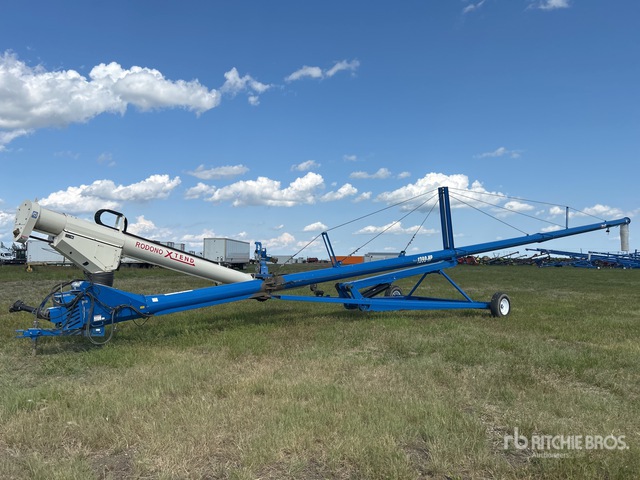 2011 Brandt 1390 13 in x 90 ft Telescopic Swing Grain Auger | Ritchie ...