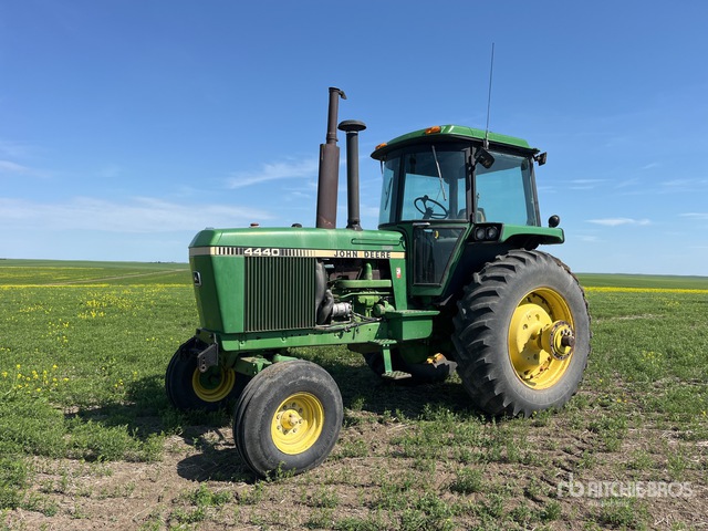 1982 John Deere 4440 2WD Tractor | Ritchie Bros. Auctioneers
