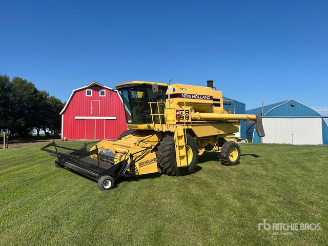 1996 New Holland TR98 Combine Harvester | Ritchie Bros. Auctioneers