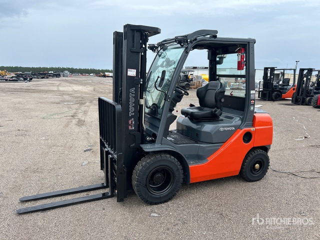 2017 Toyota 8FDU25 4500 lb Pneumatic Tire Chariot Élévateur | Ritchie ...