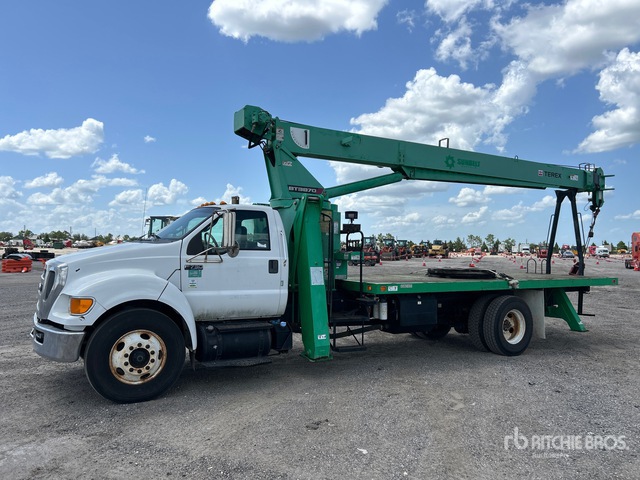 Terex BT3870-S 15 ton Straight Boom on 2013 Ford F-750 XL 4x2 Boom ...