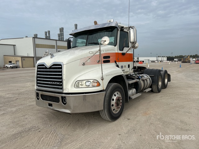 2018 Mack CXU613 6x2 T/A Day Cab Truck Tractor | Ritchie Bros. Auctioneers