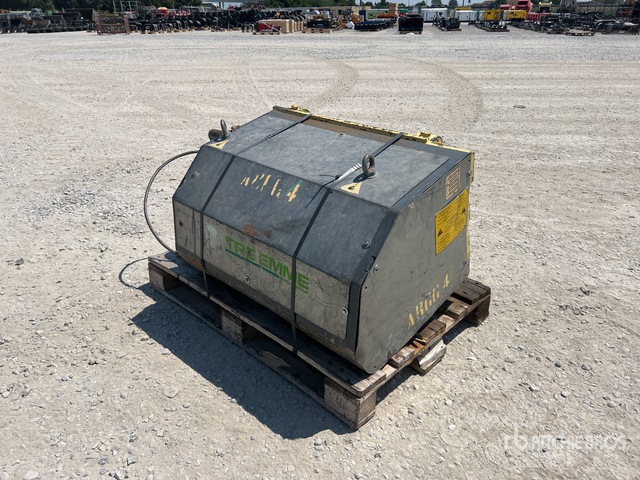 2011 Treemme VZ350 Telehandler Winch Attachment | Ritchie Bros. Auctioneers