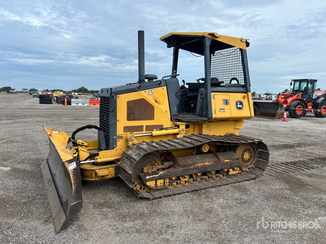 2014 John Deere 450J LT Crawler Dozer | Ritchie Bros. Auctioneers