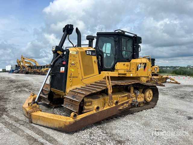 2017 Cat D7E LGP Crawler Dozer | Ritchie Bros. Auctioneers