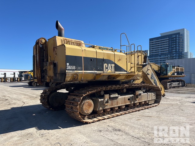 2003 Cat 365B LII VG Tracked Excavator in Concord, Ontario, Canada ...