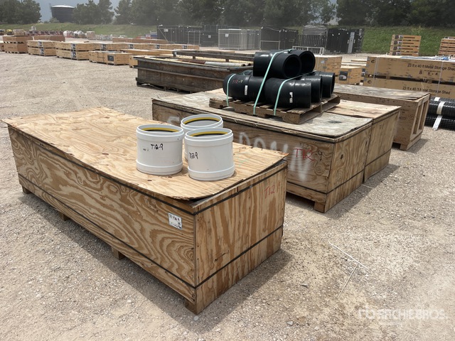 Quantity of (4) Crates of Poly, PVC Fittings, and Gate Valves | Ritchie ...