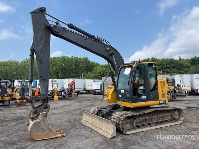 2017 John Deere 135G Tracked Excavator | Ritchie Bros. Auctioneers