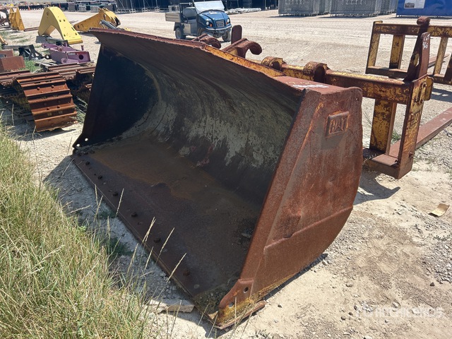 Cat 120 in Q/C Wheel Loader Bucket - Fits Cat 966 | Ritchie Bros ...