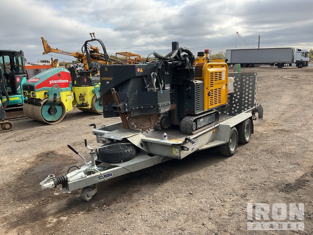 2021 Garbin Fiber 450E Tracked Trencher w/2022 Ifor Williams 2H5 ...