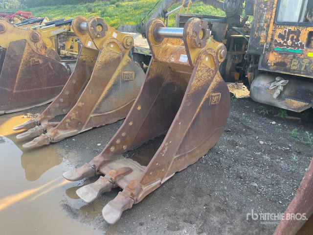 Cat 30 in Digging Excavator Bucket - Fits Cat 336E | Ritchie Bros ...