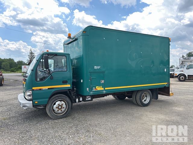 2007 GMC W5500 4x2 Van Truck | Ritchie Bros. Auctioneers