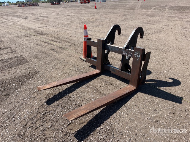 52 in Wheel Loader Forks | Ritchie Bros. Auctioneers