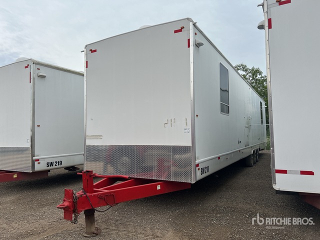 2014 Marathon Trailers Tri/A Movie Set Trailer | Ritchie Bros. Auctioneers