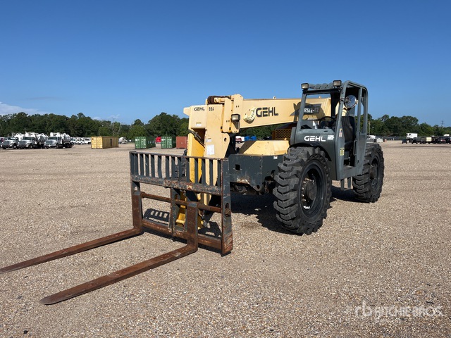 2013 Gehl RS12-42 Telehandler | Ritchie Bros. Auctioneers