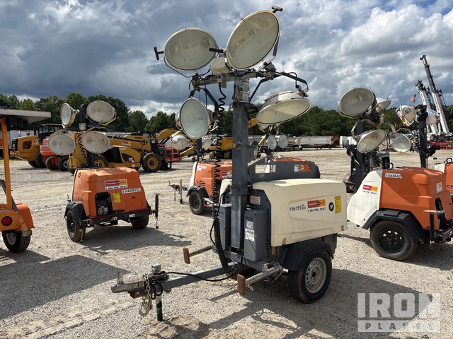 Atlas Copco V4 Light Towers transport quote to Houston, TX. VeriTread ...