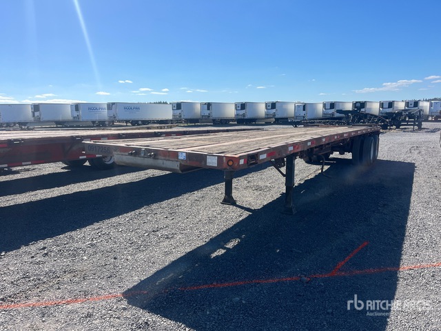 1972 Brown 40 ft T/A Flatbed Trailer | Ritchie Bros. Auctioneers