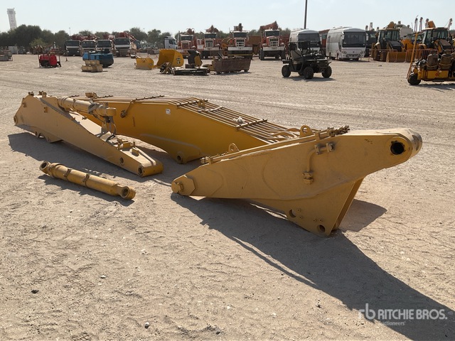 3 Section 19 M Demolition Excavator Boom - Fits Komatsu 20 - 25 ton ...