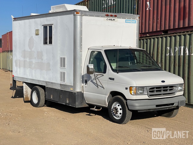 Surplus 2001 Ford Econoline Super Duty Cargo Van in Yermo, California ...