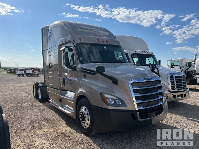 2019 Freightliner Cascadia 126 6x4 T/A Sleeper Truck Tractor ...