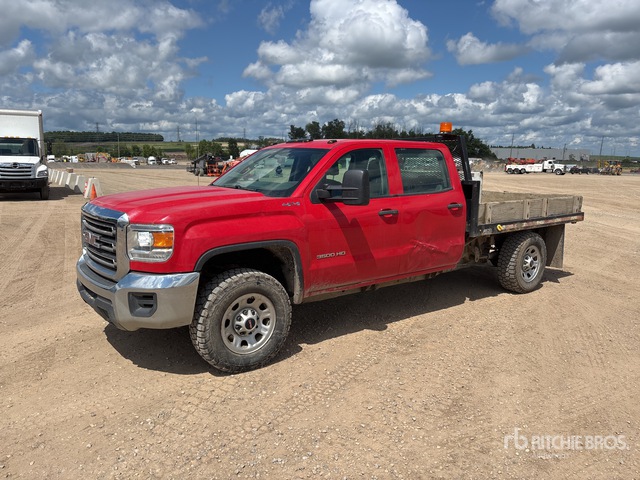 2018 GMC Sierra 3500HD 4x4 Crew Cab Flatbed Truck | Ritchie Bros ...