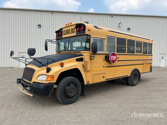 2011 BlueBird Vision 4x2 35-Seat School Bus | Ritchie Bros. Auctioneers