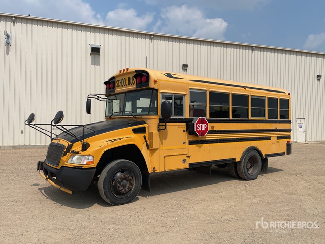 2010 BlueBird Vision 4x2 35-Seat Mini Bus | Ritchie Bros. Auctioneers