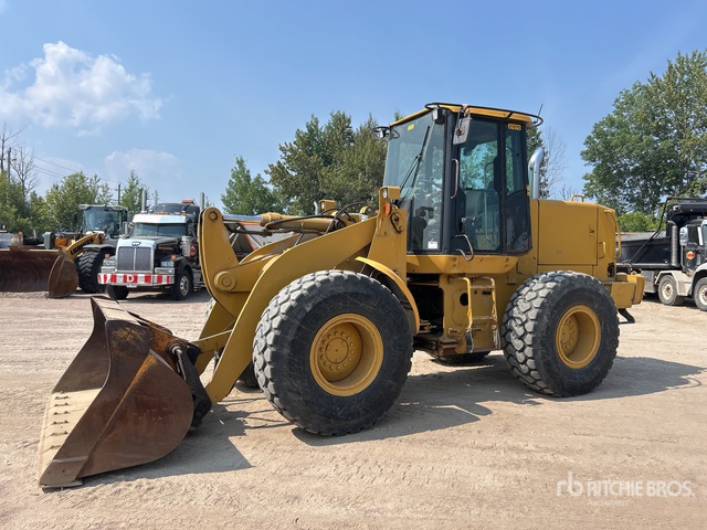 2003 John Deere 544H Wheel Loader | Ritchie Bros. Auctioneers