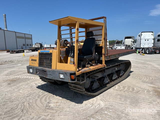 2015 Morooka MST-800VD Chariot à chenilles Flatbed Dump | Ritchie Bros ...