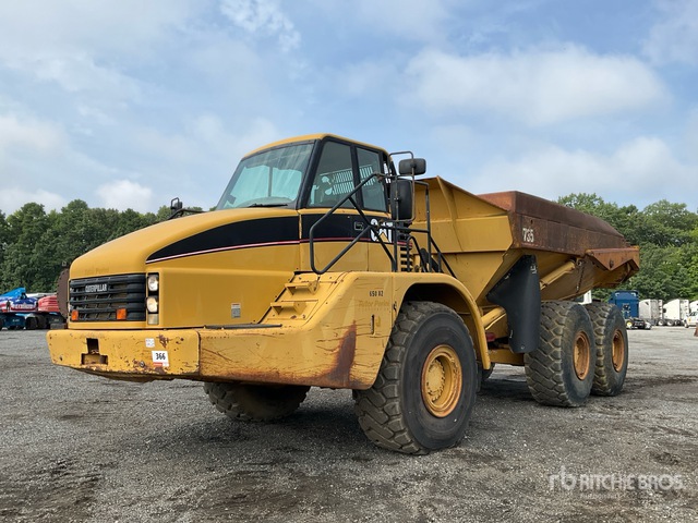 2003 Cat 735 Articulated Dump Truck | Ritchie Bros. Auctioneers