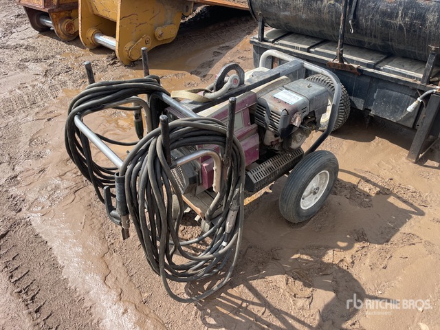 Thermal Arc TA4/170H 170 A Mobile Stick Engine Driven Welder | Ritchie Bros. Auctioneers